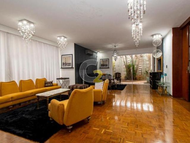 Casa a venda no Alto da Lapa com 495, 5 quartos