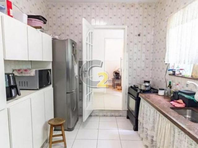 Casa á venda no Alto da Mooca, 3 suítes, 2 vagas de garagem