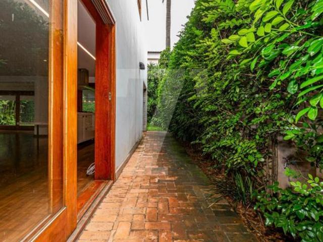 Casa à venda no Alto de Pinheiros
