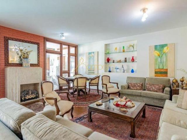 Casa à venda no Alto de Pinheiros,406m2, 4 suítes e 4 vagas !