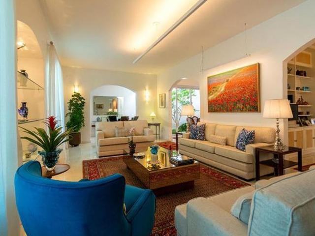 CASA À VENDA NO ALTO DE PINHEIROS