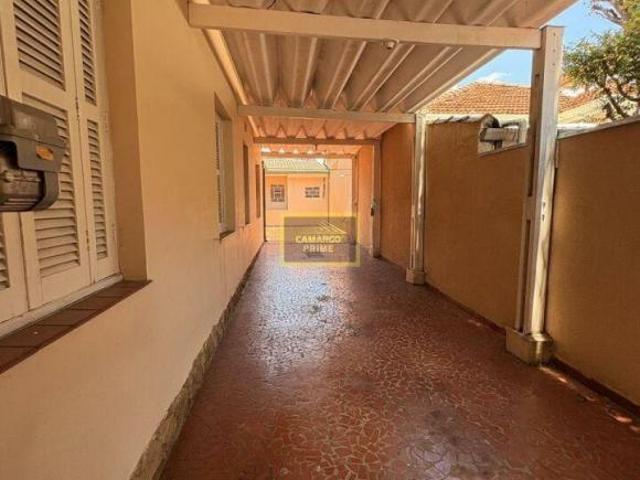 Casa a venda no Alto de Pinheiros