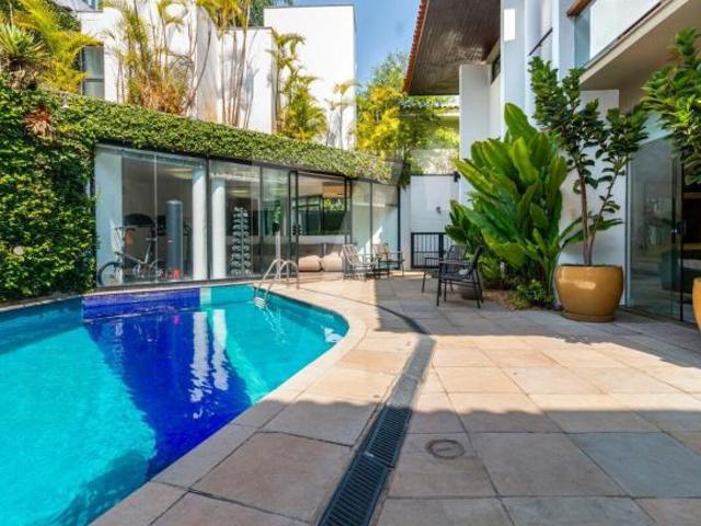 Casa à venda no alto de pinheiros