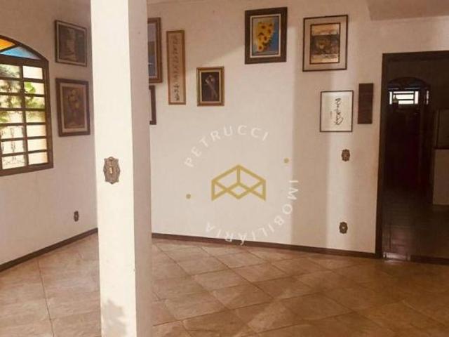 CASA Á VENDA NO ALTO DO TAQUARAL