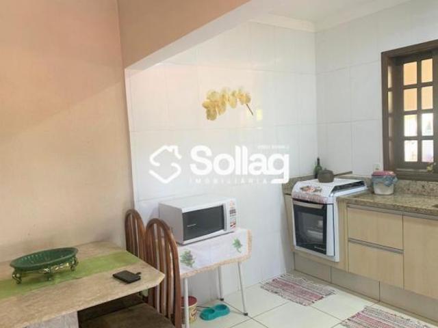 Casa à venda no Altos do Morumbi, bairro de Chácaras em Vinhedo, interior de São Paulo