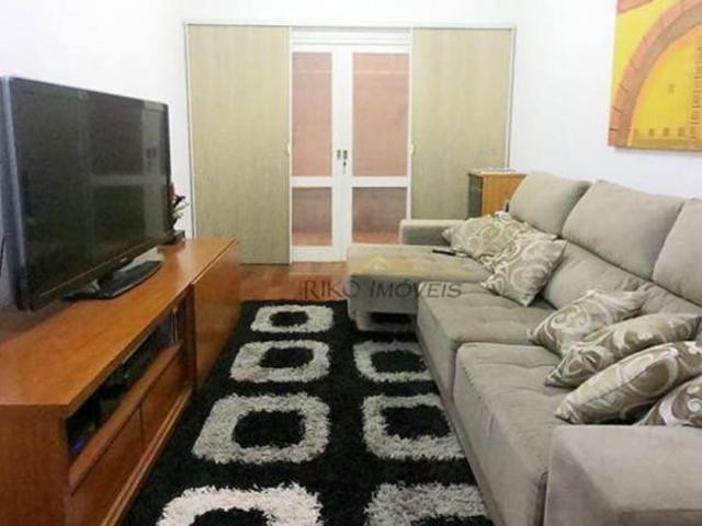 Casa à Venda no Altos da Serra I Conforto, Espaço e Excelente Localização!