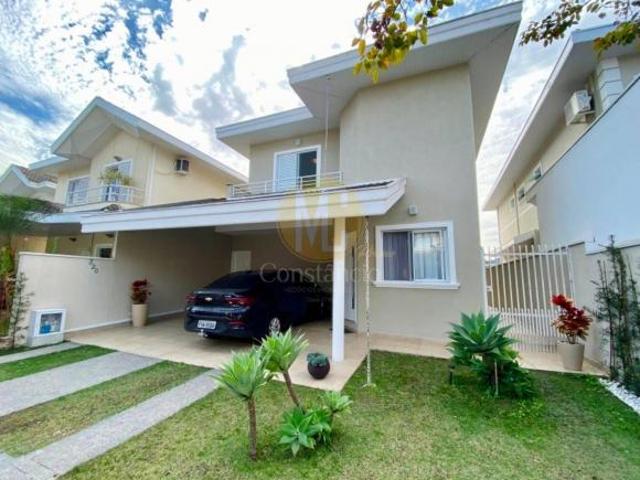 Casa à Venda no Altos da Serra VI – Urbanova