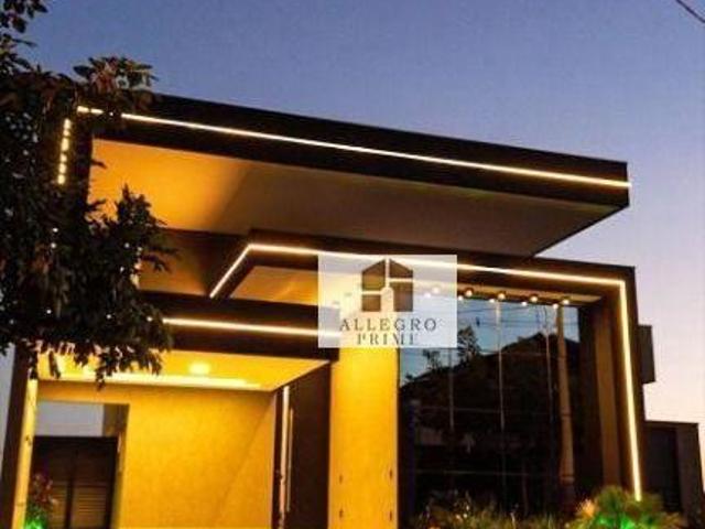 Casa à venda no Alphavile com 3 suítes e 2 vagas de garagem / Mirassol SP