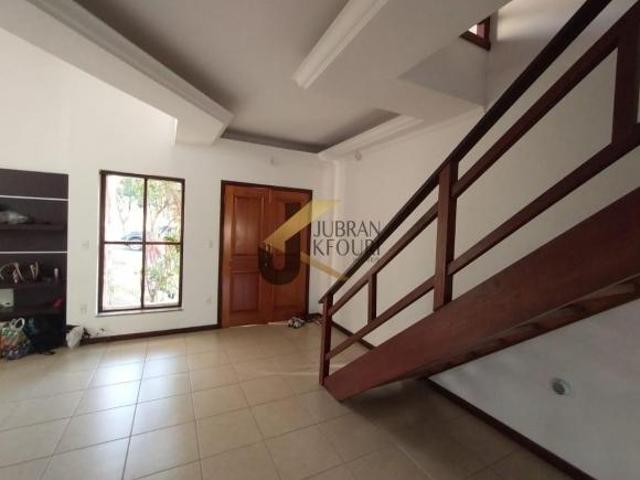 Casa à venda no Alphaville Campinas, com 4 dormitórios 3 suítes no piso superior e 1 no térreo, ga