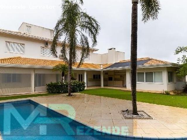 Casa à venda no Alphaville Campinas com 6 dormitórios