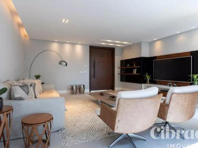 Casa á venda no Alphaville com 541m²