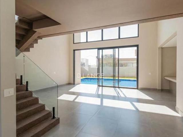 Casa à venda no Alphaville D. Pedro em Campinas/SP