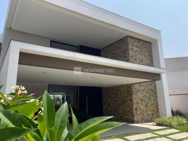 Casa à Venda no Alphaville Dom Pedro 3 Campinas | 4 Suítes, Área Gourmet