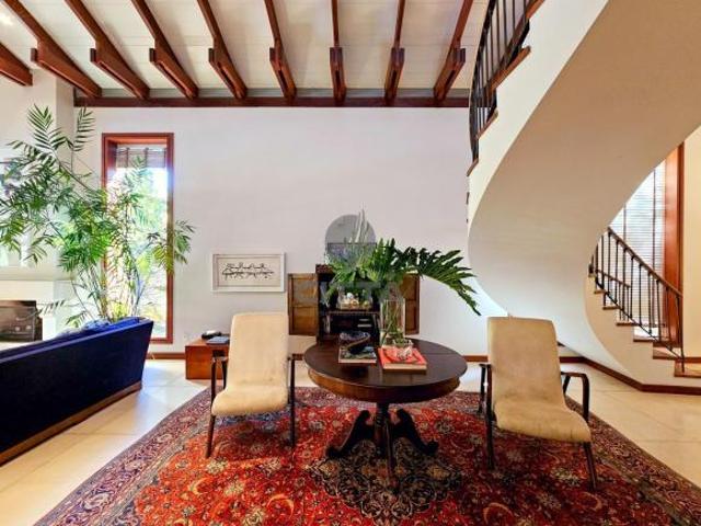 Casa à venda no Alphaville Dom Pedro em Campinas SP