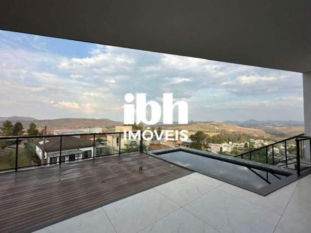 Casa a venda no Alphaville Lagoa dos Ingleses