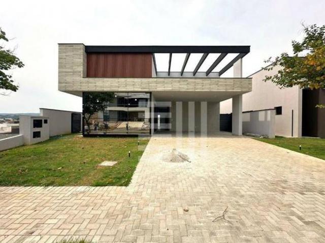 Casa à venda no Alphaville Nova Esplanada localizada na cidade de Votorantim/SP