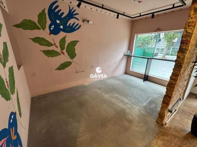 Casa à venda no Aparecida em Santos