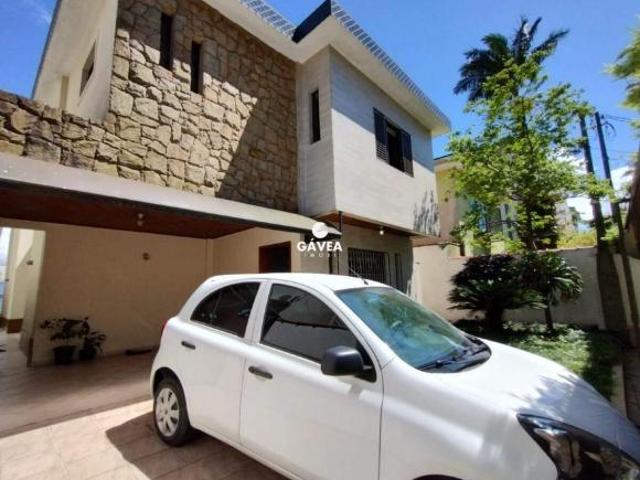 Casa à venda no Aparecida em Santos