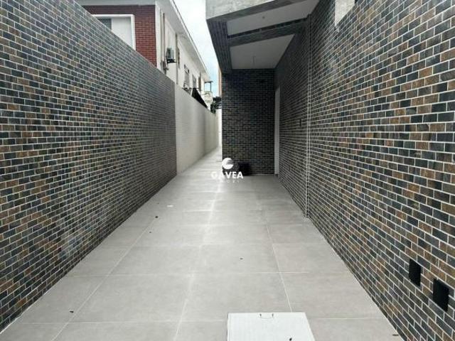 Casa à venda no Aparecida em Santos