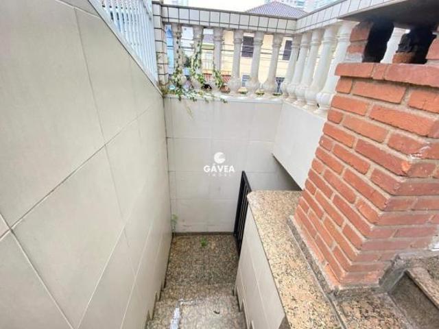 Casa à venda no Aparecida em Santos