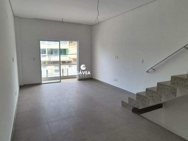 Casa à venda no Aparecida em Santos