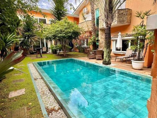 Casa a venda no Aruã / Aceita permuta