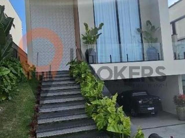 Casa à venda no Aruã Brisas em Mogi das Cruzes | 3 suítes e 2 vagas