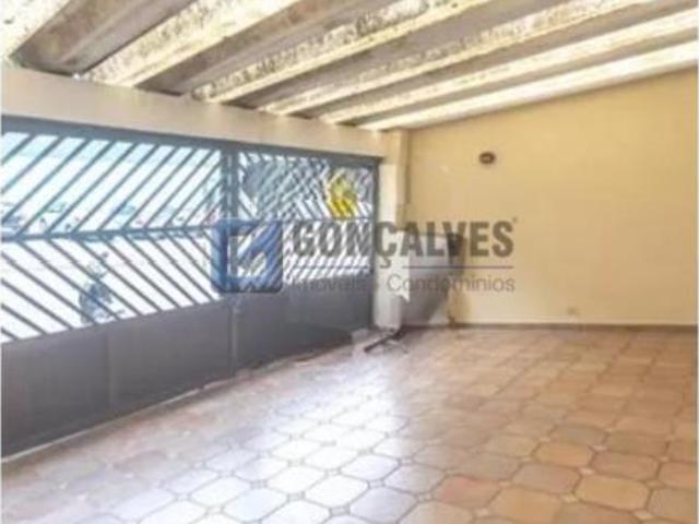 Casa à venda no Assunção, São Bernardo do Campo – 3 suítes, 2 vagas