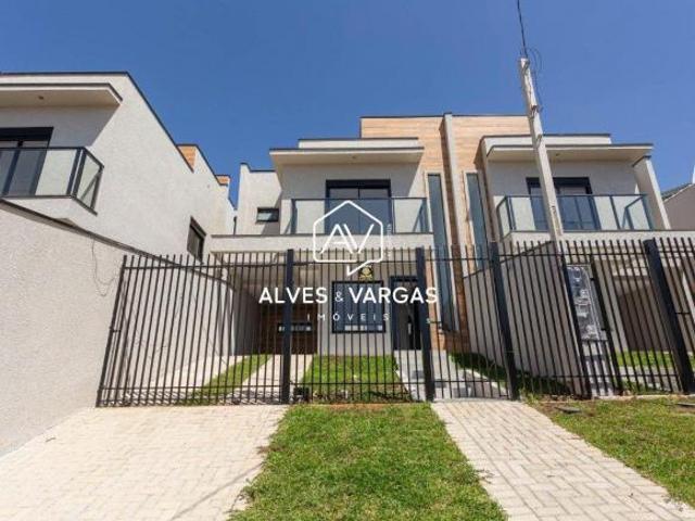 Casa à venda no Atuba