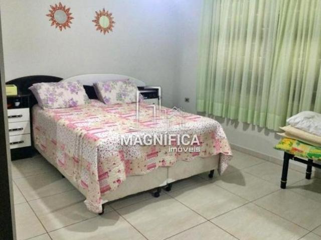 Casa à venda no Atuba