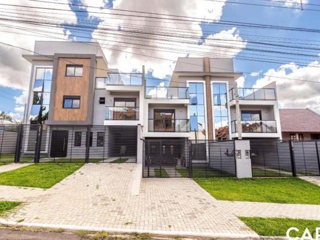 Casa à venda no Atuba