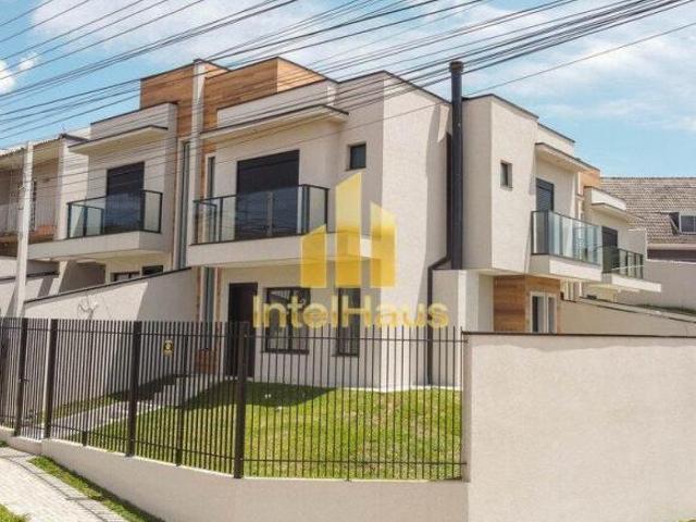 Sobrado em Condomínio com 3 Quartos e 2 Vagas no Atuba