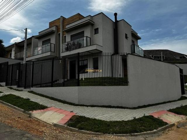 Casa à venda no Atuba