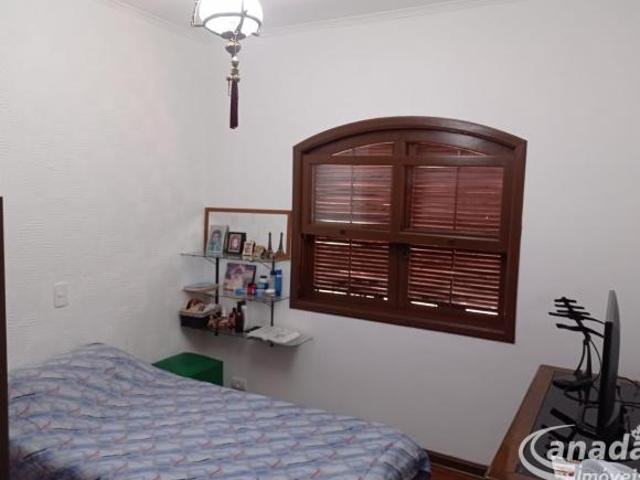 Casa à venda no Ayrosa com 3 quartos