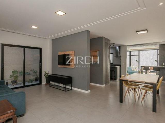 CASA À VENDA NO BOULEVARD ELEGANCE COM 3 SUÍTES BAIRRO ALTO
