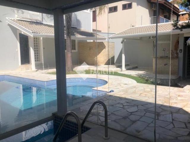 Casa a venda No Bolsão Alto do Taquaral