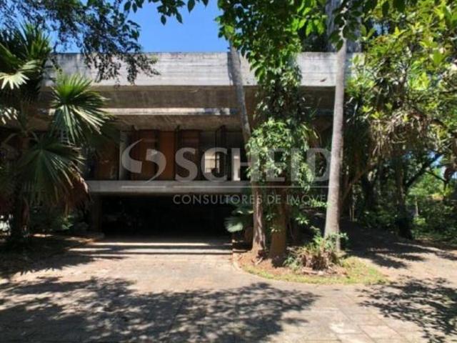 Casa a venda no Bolsão de Interlagos 4.369,00 M² de Terreno 5 dormitórios, 3 suítes e 20 vagas