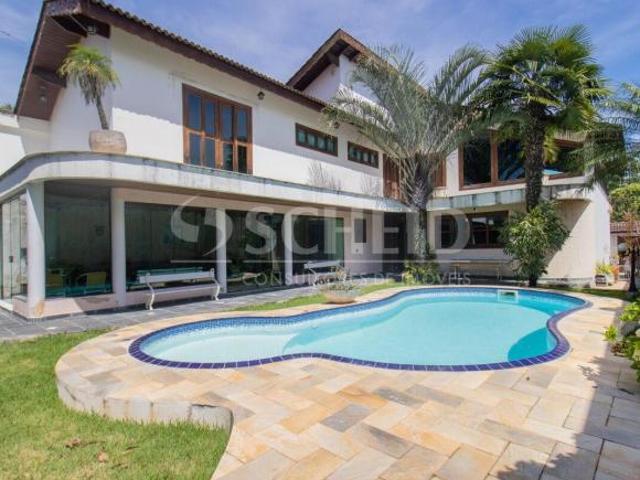 Casa à venda no Bolsão de Interlagos região de Interlagos 223m² 4 quartos 3 Suítes 4 vagas