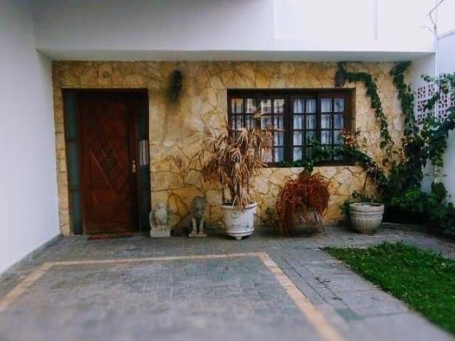 CASA A VENDA NO BONFIGLIOLI COM 3 DORMITORIOS E 2 VAGAS FL33