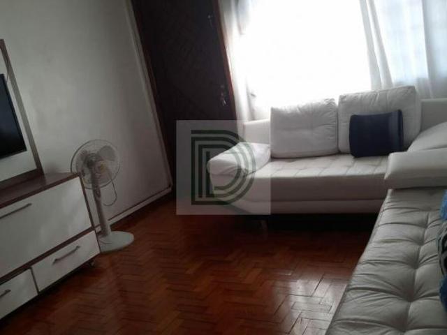 Casa à Venda no Bosque da Saúde, com 100 m²