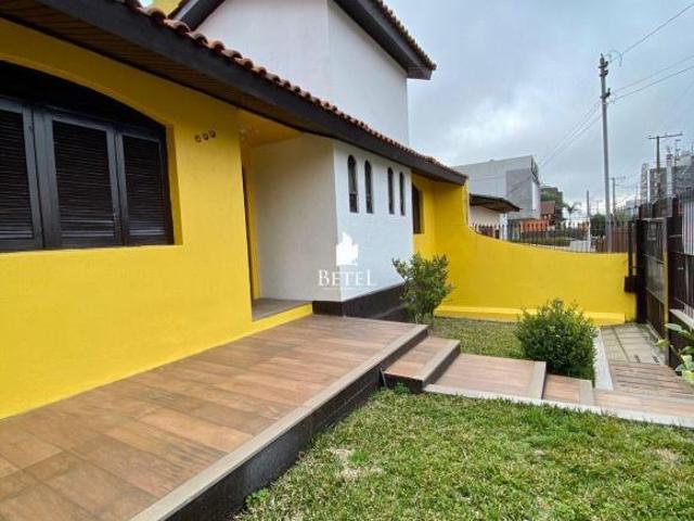 Casa à venda no bairro Madureira Caxias do Sul/RS