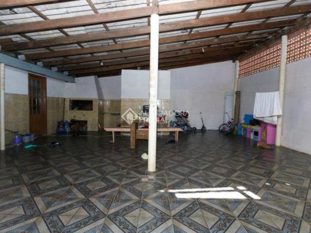Casa a venda no Bairro Mathias Velho com 200m²