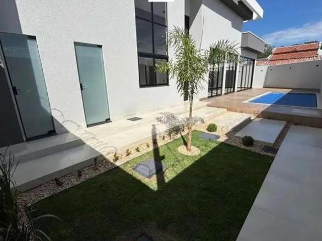 Casa à venda no bairro Moinho dos Ventos Goiânia/GO