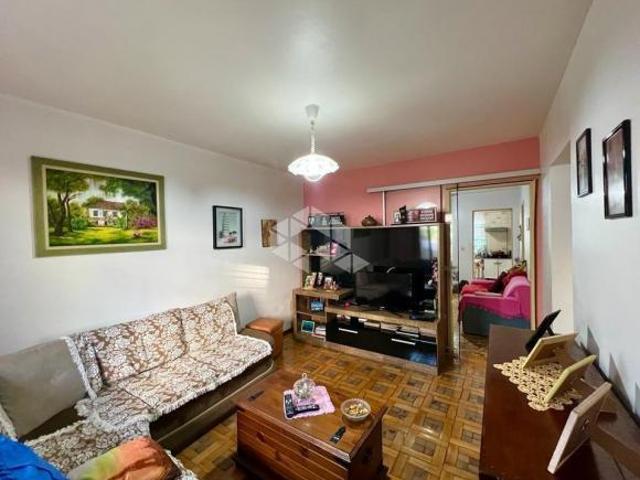 Casa a venda no bairro Nonoai