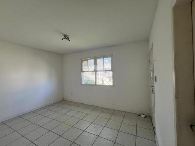 Casa à Venda no Bairro Nonoay Oportunidade com Pátio