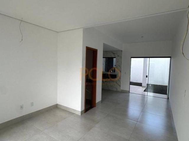 Casa à venda no bairro Novo Mundo em Uberlândia