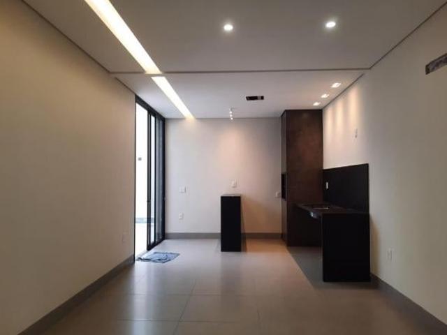 Casa à venda no bairro Novo Mundo Uberlândia MG