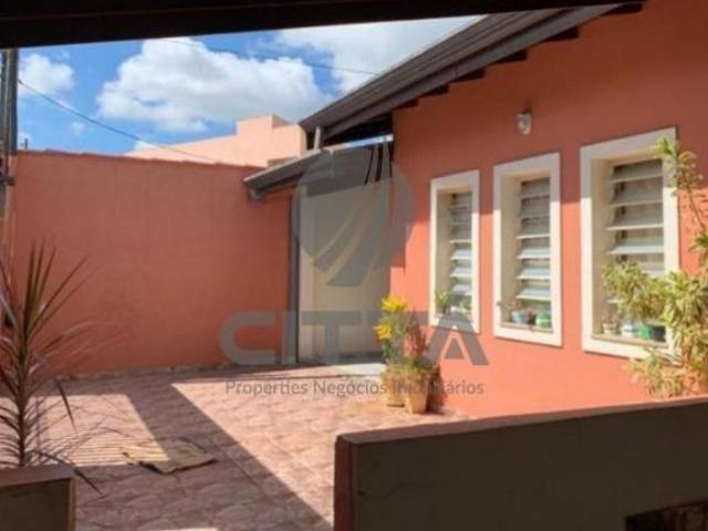 Casa a venda no bairro Nova Europa em Campinas