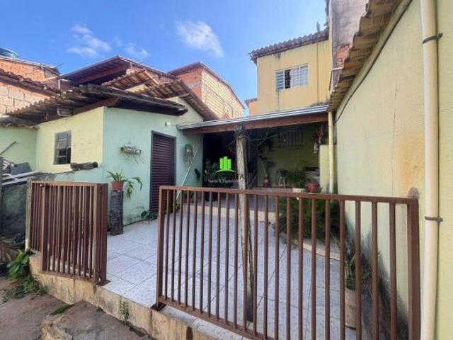 Casa à venda no Bairro Ovídeo Guerra