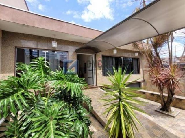 Casa à venda no Bairro Olímpico, São Caetano do Sul – 8 quartos, 10 vagas